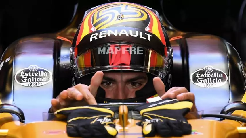 Carlos Sainz ဘောက်စ် F1 Renault