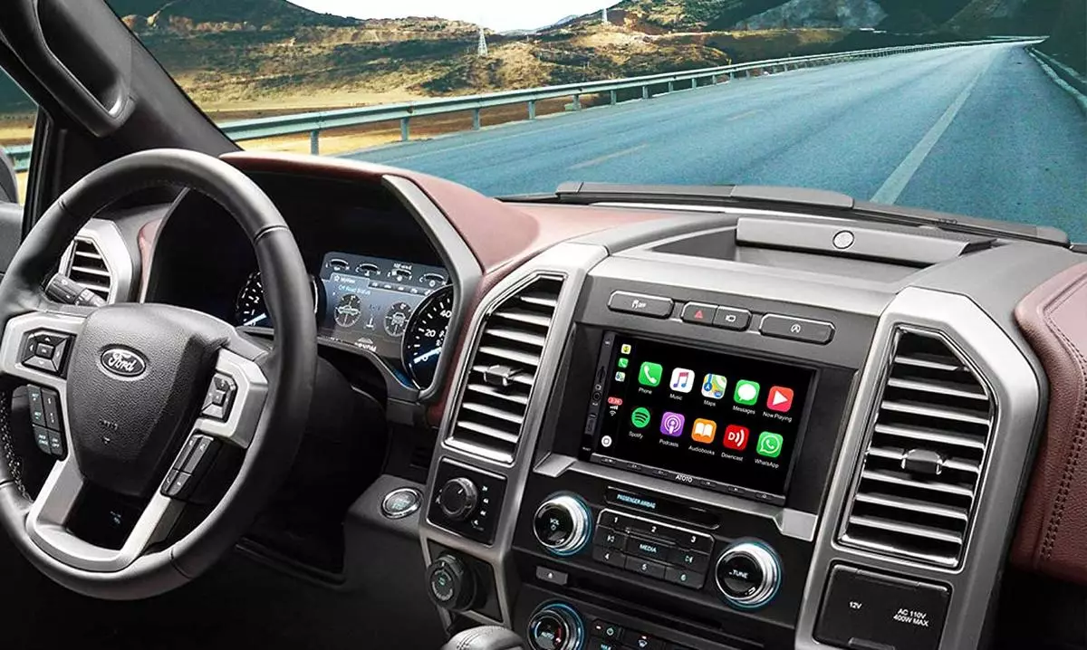 Radio 2 DIN ini serasi dengan Android Auto dan CarPlay dan berharga kurang daripada 200 euro