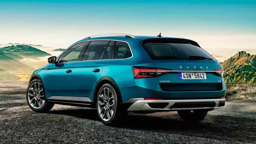 Skoda Superb බාලදක්ෂ 2020