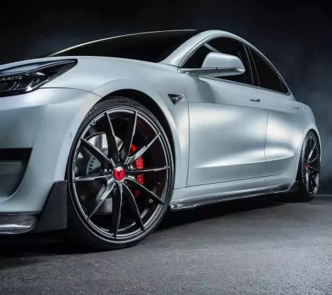 Tesla Model 3 Vorsteiner