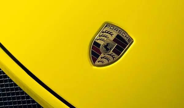 Porsche ọkọ ayọkẹlẹ brand logo