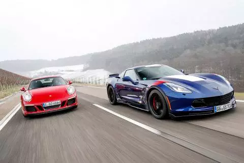 Corvette Grand Sport proti Porscheju 911 GTS