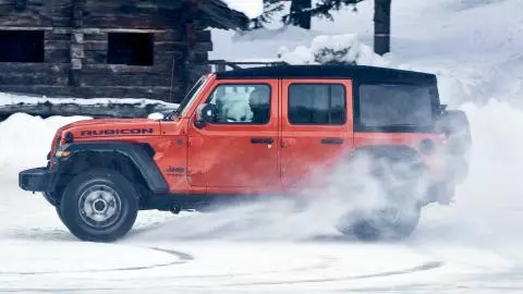 ವ್ಯಕ್ತಿತ್ವವನ್ನು ಹೊಂದಿರುವ SUV