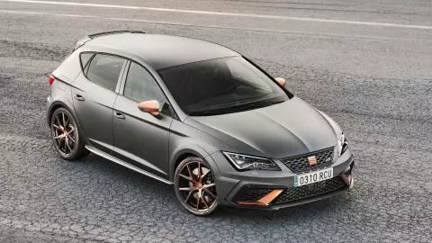 Testirajte Seat León Cupra R specijalni ograničeni sportski kompakt