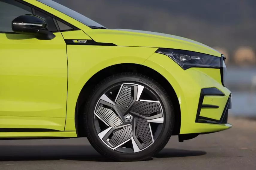 Tès Skoda Enyaq Coupé RS iV rim