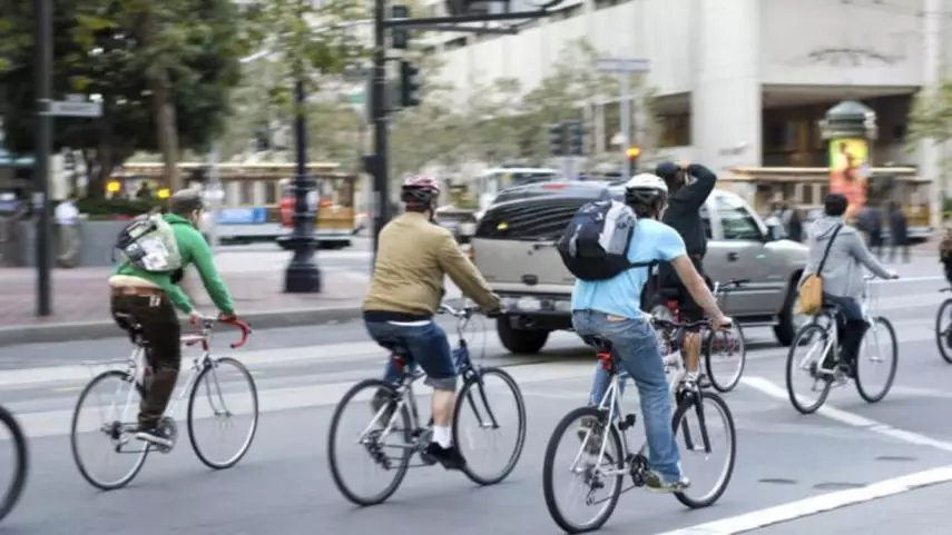 Pokud jste nezískali místo v kurzu DGT pro cyklisty, můžete jezdit na kole?