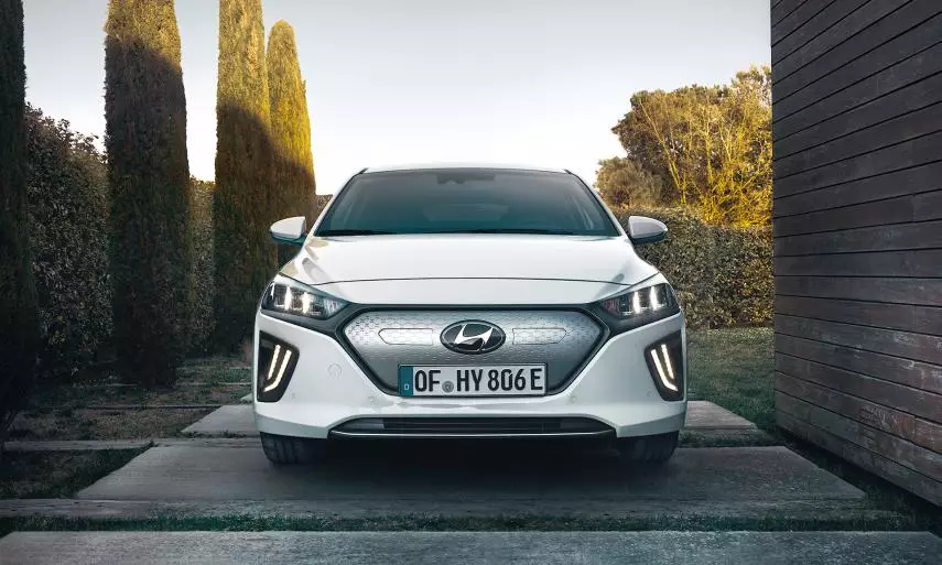 hyundai ioniq විදුලි