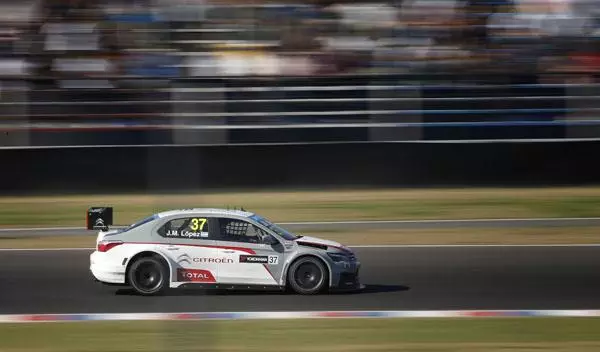 WTCC 2014, Termas de Río Hondo: Pechito López menang 66130_4