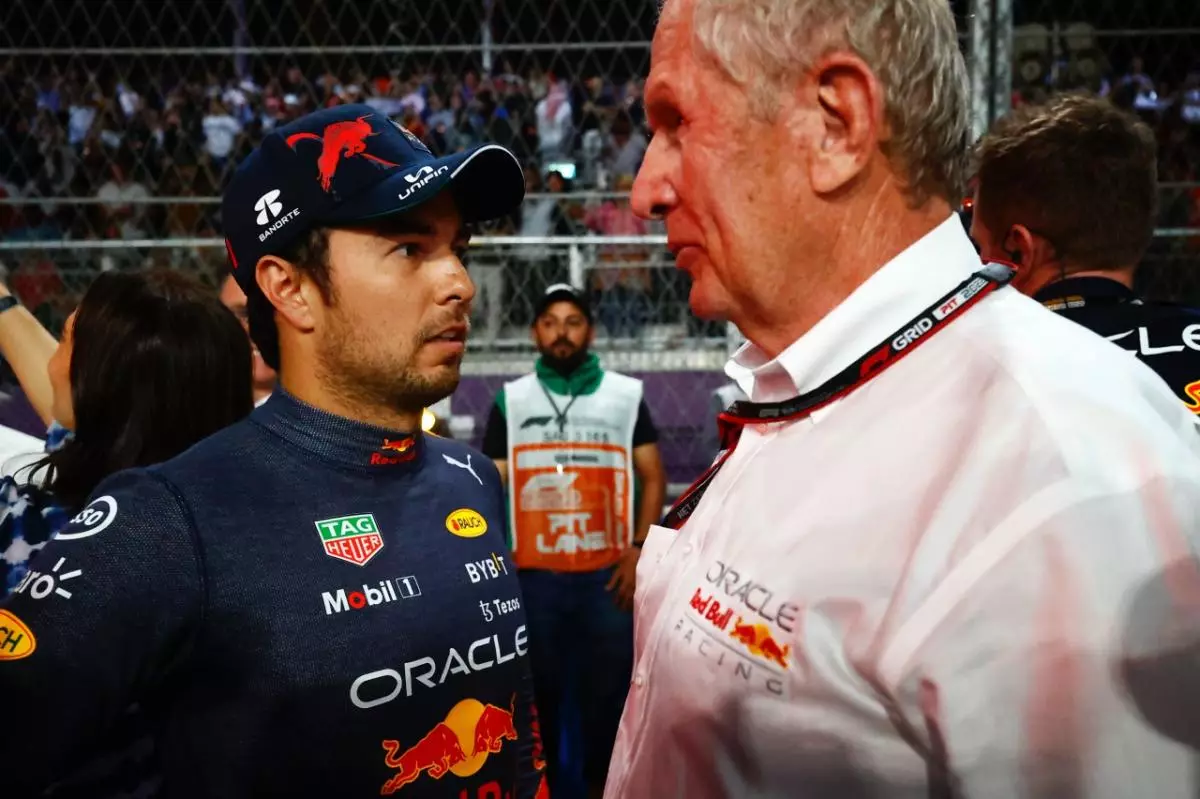 Helmut Marko noolevise Pérezile: