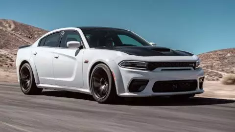 Dodge Charger Scat pake Widebody