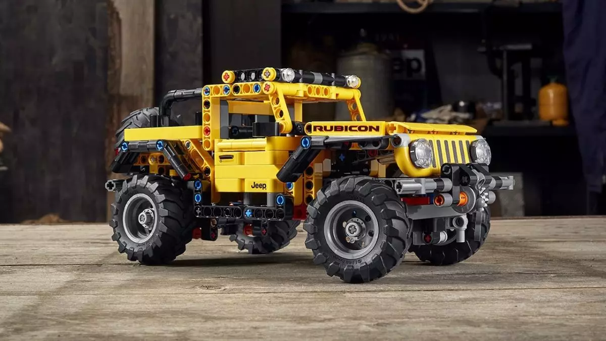 Postav si svoj vlastný LEGO Jeep Wrangler s vysokou úrovňou detailov s touto ponukou len za 42 eur