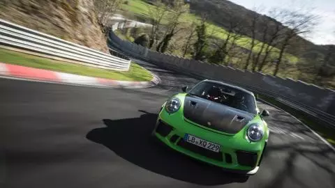 Porsche 911 GT3 RS, Нюрбургринг рекорды