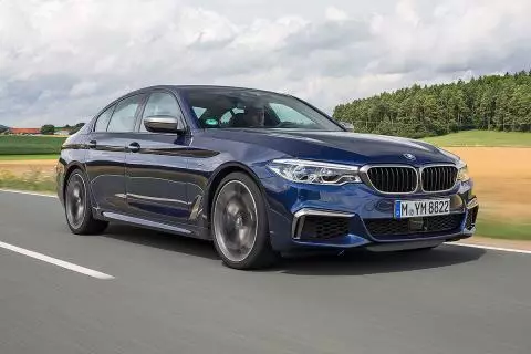 BMW M550i versus Audi S6 en Mercedes-AMG E 43.