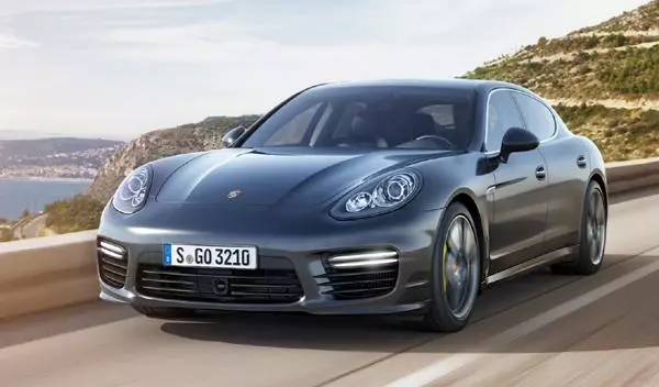 Porsche Panamera Turbo S