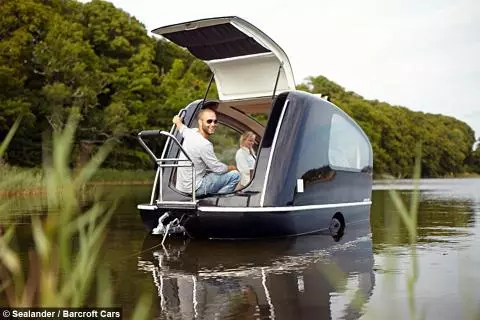 Innovativer schwimmender Wohnwagen, der sich in ein Boot verwandeln lässt