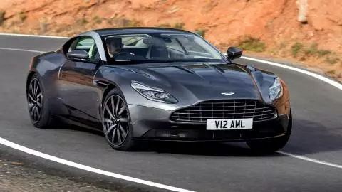 تجسس-aston-martin-db11-ډیزاین