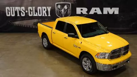 Ram 1500 Rose Jaune du Texas