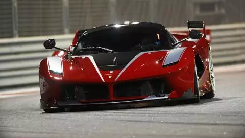 fíricí spraoi Ferrari FXX K