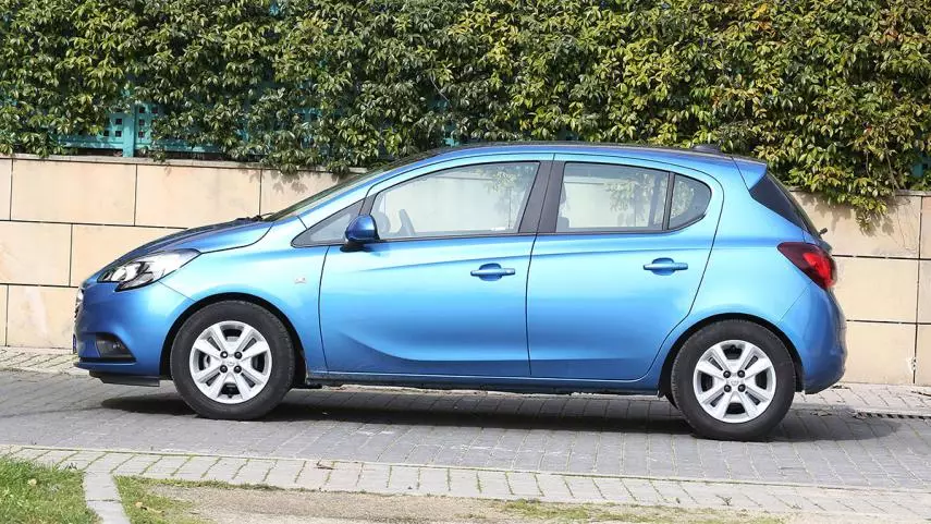 د Opel Corsa LPG اړخ