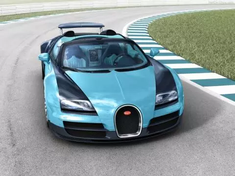 Bugatti Veyron Jean-Pierre Wimille kutsogolo