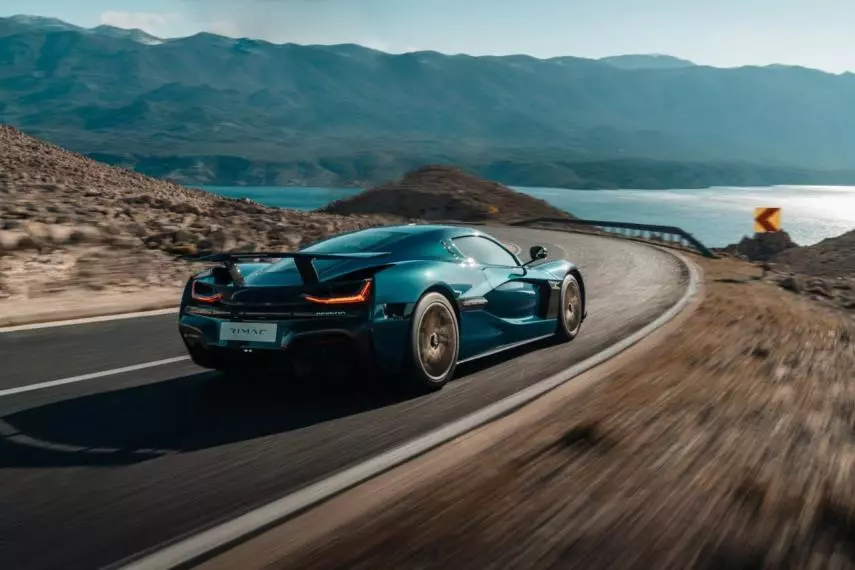 Bugatti හි අනාගතය ඉක්මනින්ම තීරණය වනු ඇත Rimac Nevera