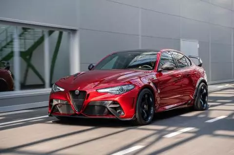 Alfa Romeo Giulia GTA 2020