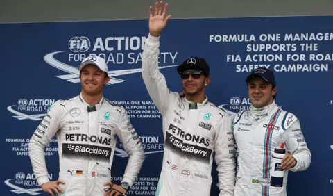 ဖော်မြူလာ 1.Australian GP Qualifying 2015- Hamilton အတွက် ဝင်ရိုးအနေအထား