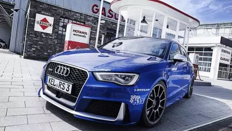 Predná časť Audi RS3 Oettinger