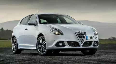 Alfa Romeo Giulietta 1.4 TB LPG depan