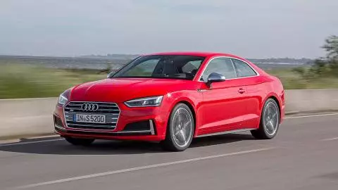 Test dublu: Audi A5 și S5 Coupé (2016)